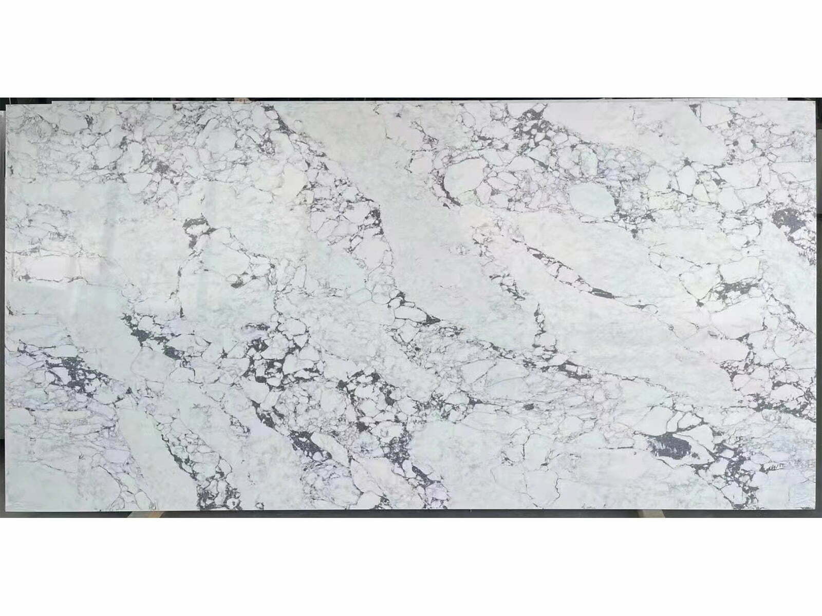 Wholesale White Calacatta Alps Quartz Stone Slab - BITTO Quartz